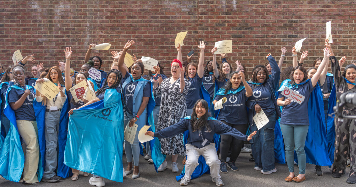 Graduation Celebrations, Cake and Ceilidh!